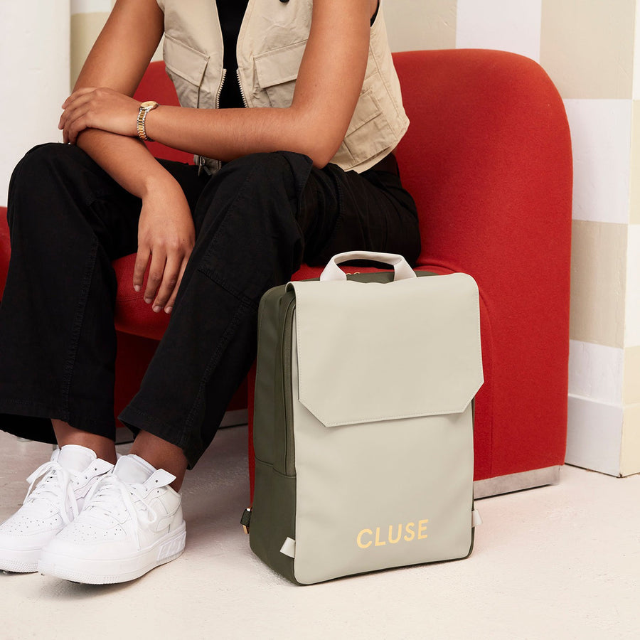 CLUSE Le Réversible backpack CX03505 Dark green/Sand - Official CLUSE Store